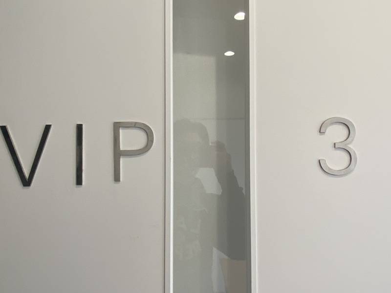 700円/1h★VIP3室、同ビル内に10部屋あり！テレワークにオススメの完全個室！